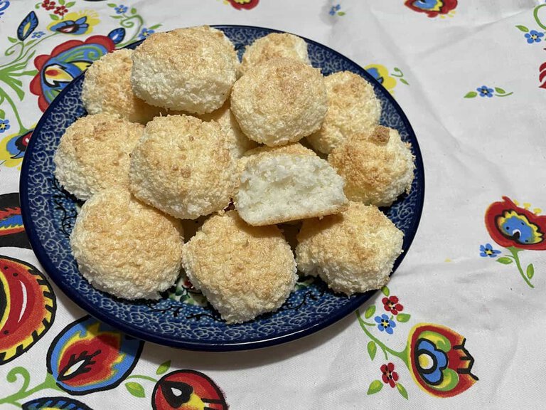 Polish Coconut Cookies Recipe - Kokosanki - Polish Foodies