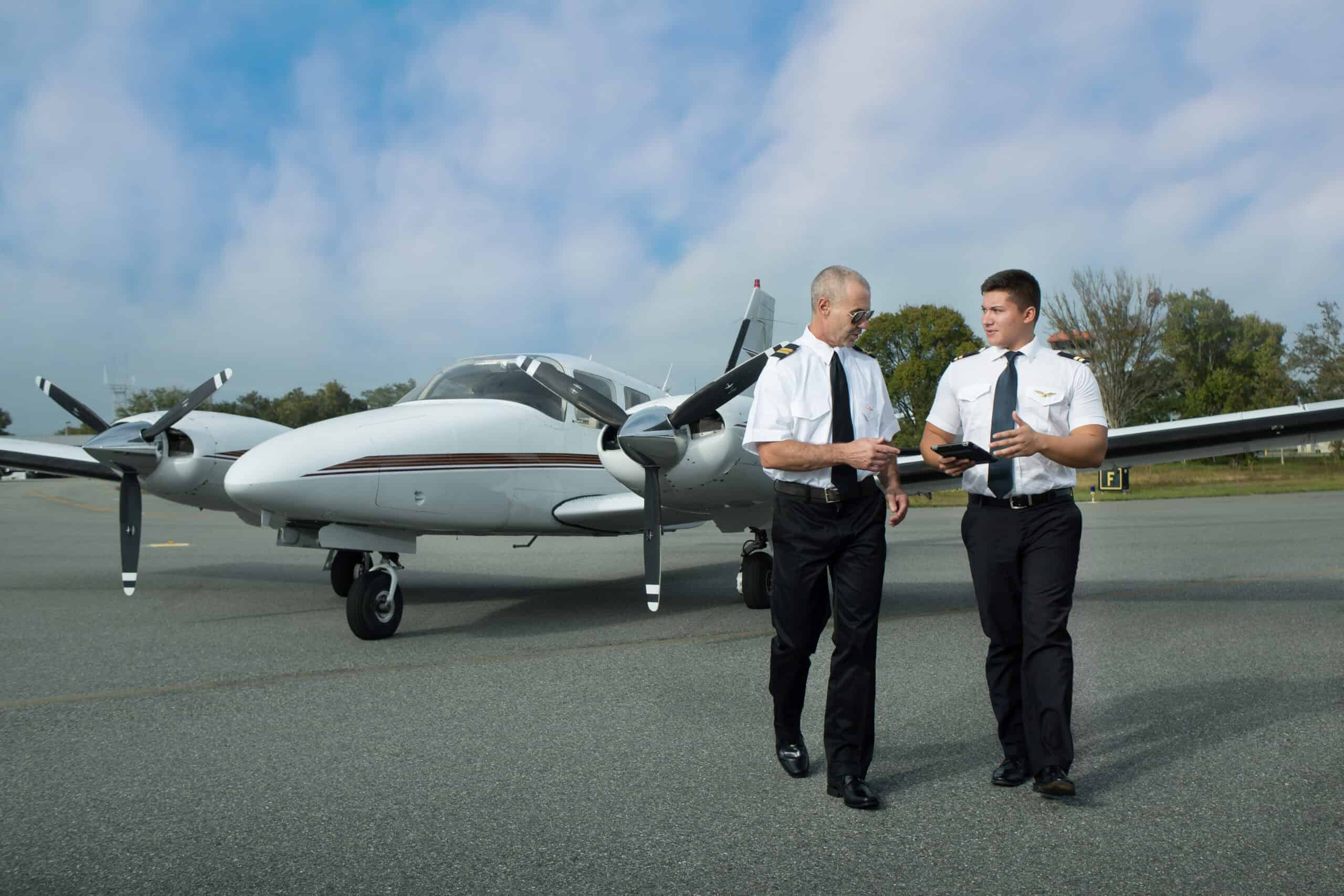 The Best Ways to Finance Flight School in 2025 - Ultimate Guide